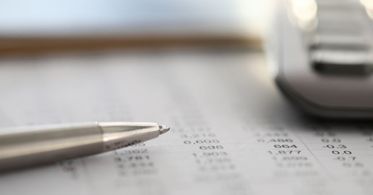 Nike has the strength to "outperform peers" through a recession - UBS ...